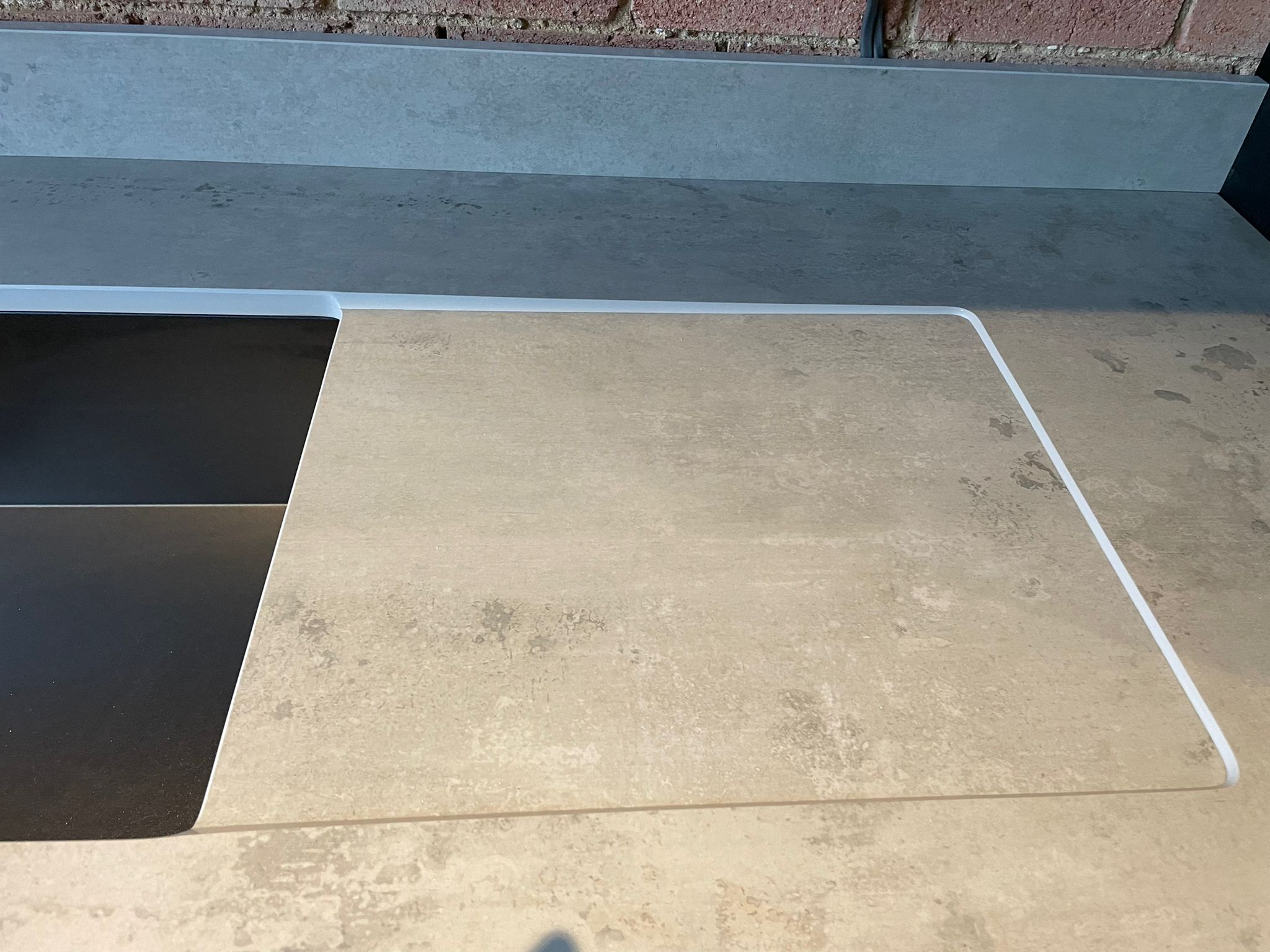 Discover Stylish Quartz Sinks with Drainers for Your Kitchen
